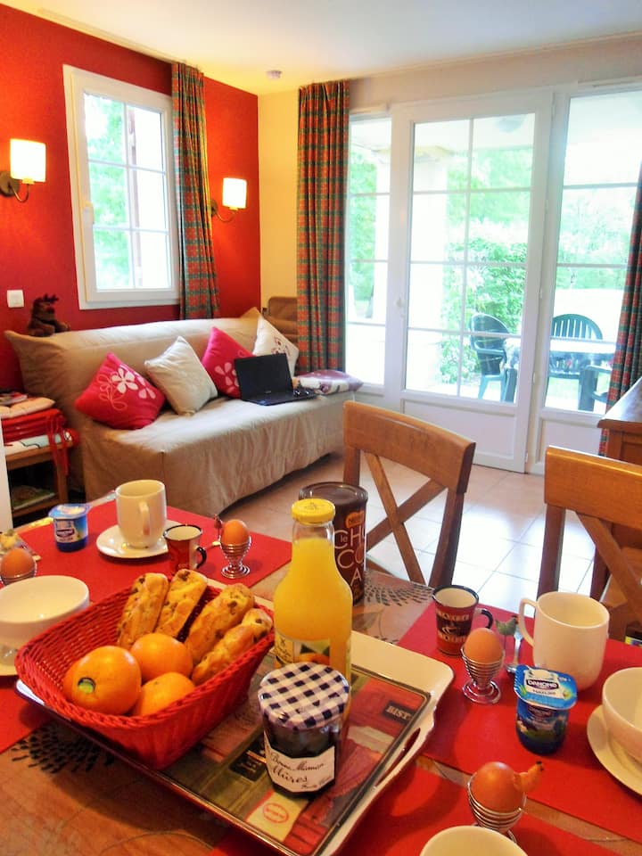 Appartement De 30m2, Plein Pied Sans Vis-à-vis. - Monflanquin