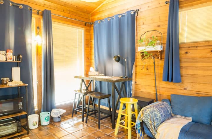 Guest Suite With A Private Entrance - Flagstaff, AZ