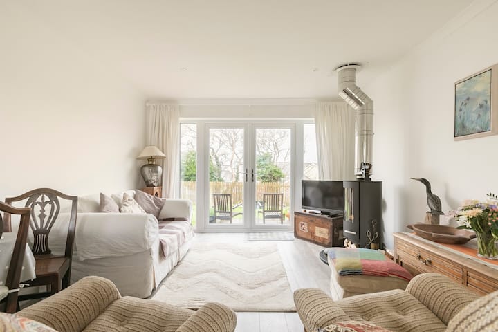 Cosy Room In Quiet Seaside Village - St Agnes