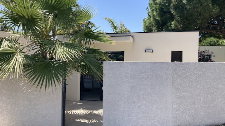 Appartement Type Studio Plain-pied Terrasse  Plage - Agde