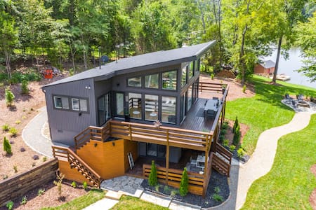 Hyco Lake Vacation Rentals & Homes - North Carolina, United States | Airbnb