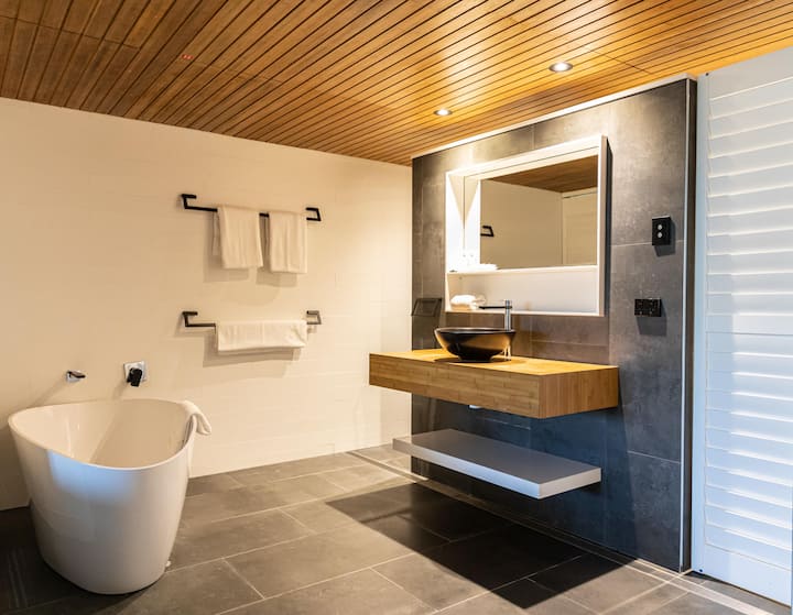 Water Garden Views | Club Studio - Port Douglas