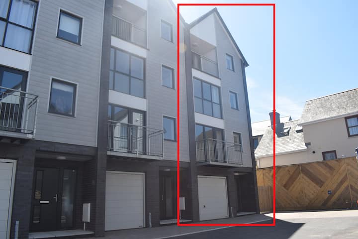 4 Bedrooms 3 Bathrooms Tunnels Beach 3 Minute Walk - Ilfracombe