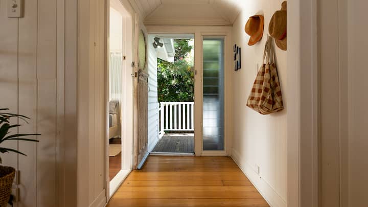 Family Friendly Oodgeroo House Byron Bay - Byron Bay
