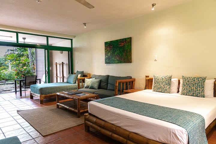 Studio Apartment | Triple Share - Port Douglas