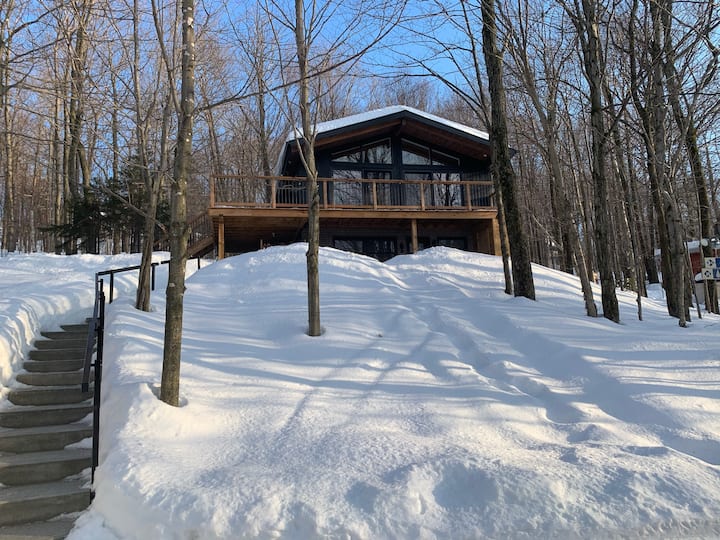 La Stella Alpina, En Nature/vue & Spa, Prêt De Ski - Mont Sutton, QC