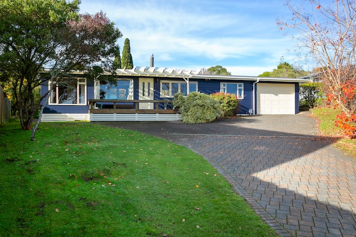 Bellbird Cottage *No Service Fee* - Taupō