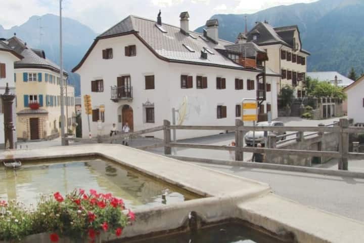 Haus Tredeschin - 3 1/2 Zimmer Wohnung In Sent - Sent