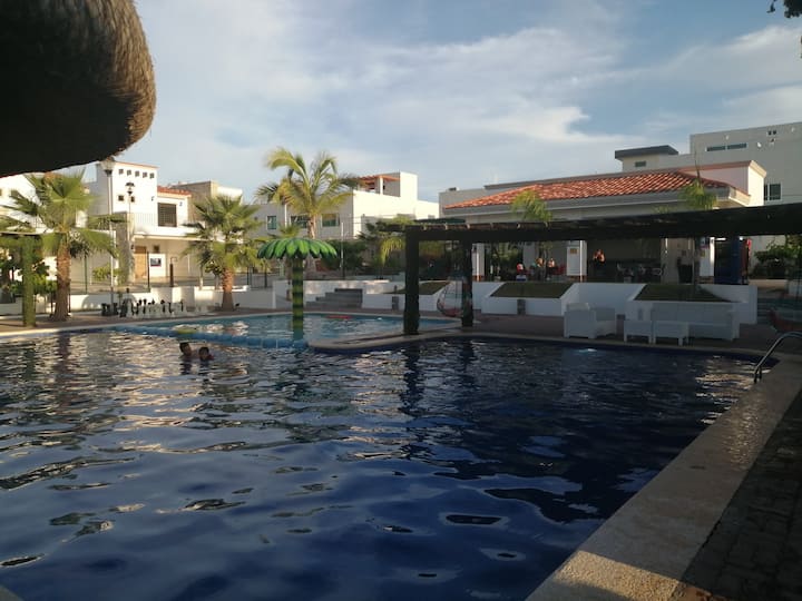 Departamento En Planta Alta, Totalmente Nuevo Y Amueblado - Sinaloa