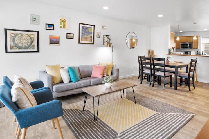 Value Packed And Central | 3br 3.5ba | Ac - シアトル