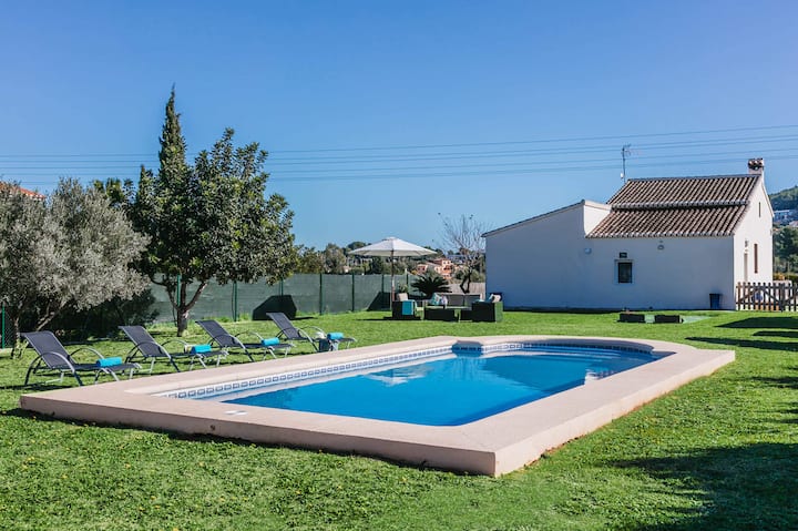 Villa "Les Vinyes", . Lugar Tranquilo, - Jávea