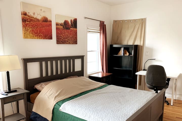 Comfy 2nd Floor 1br Apartment - 에버렛