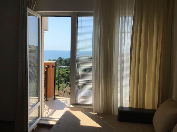 Miramare Apartment With Terrace And See View - Obzor