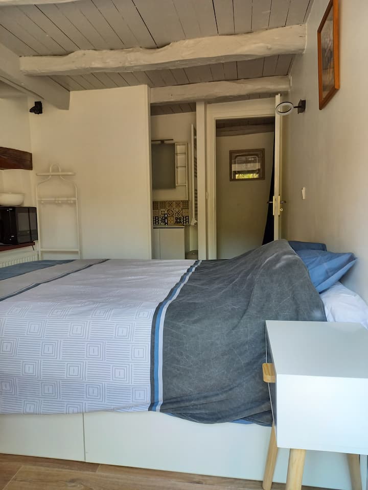 Chambre Avec Entrée Privative Et Salle De Bain. - Saint-Herblain
