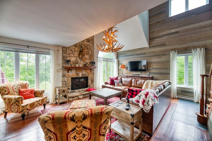 Chalet Romantique Milieu Agréable Sans Voisin - Laurentides
