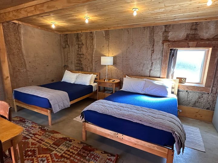 The Lincoln Adobe - #12 - Downtown Marfa - 마파