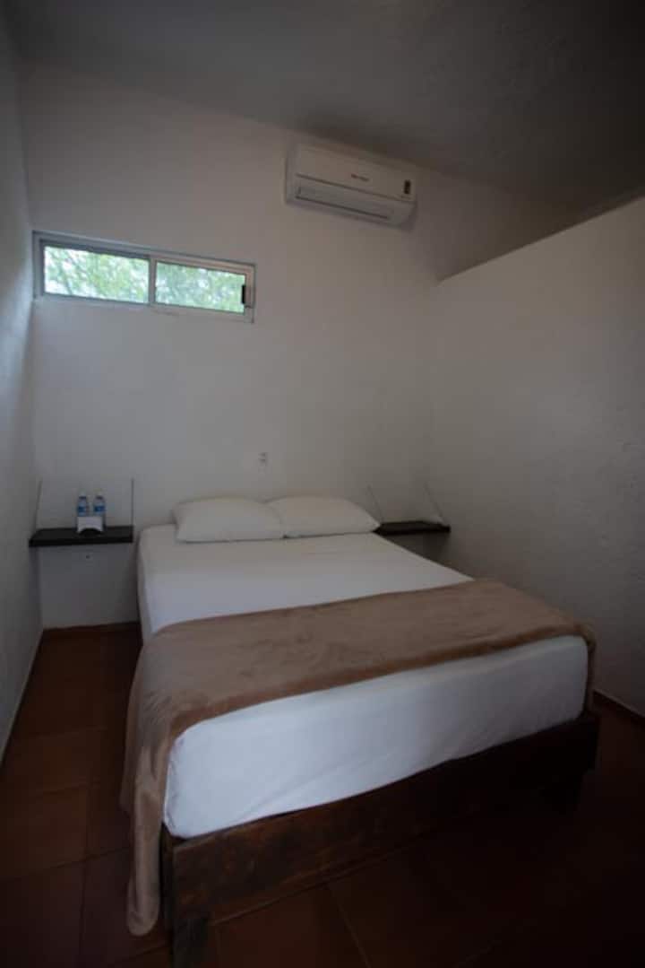 Hi Climbers! Room W/full Bed On El Potrero Chico - Hidalgo