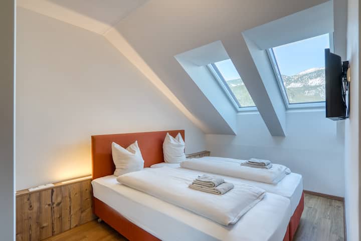 Refugio Gosaukamm Apartment - Room Only - Hallstatt