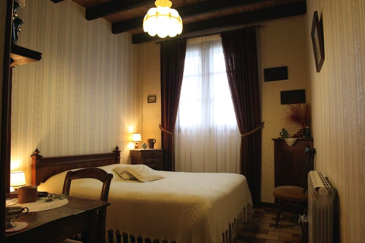 Chambre 2 - Double éConomique - Château-Renault