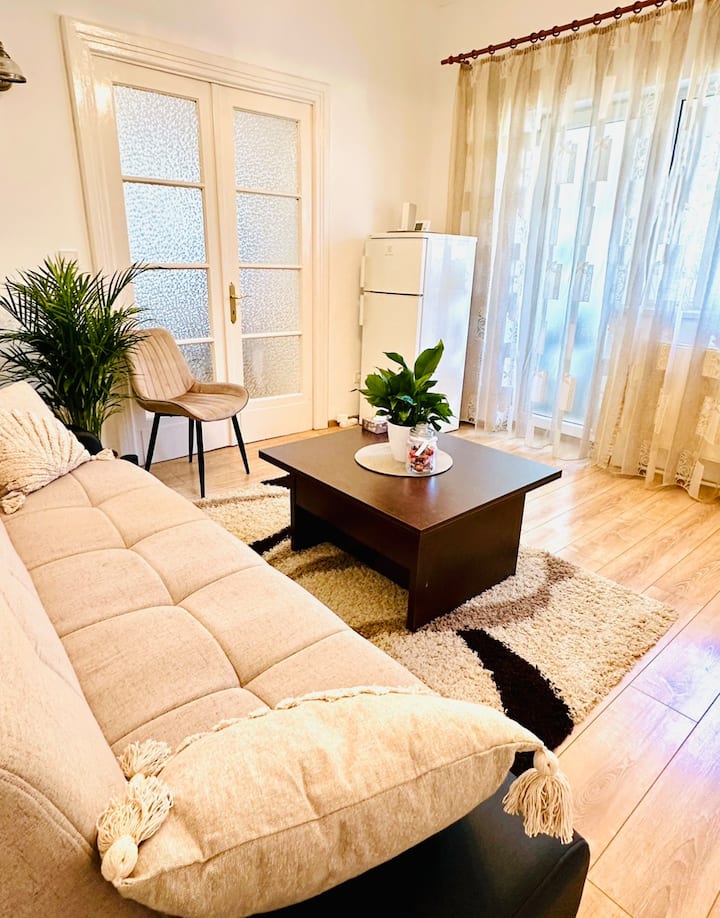 Cozy 1br Apartment•central•quiet - Bucharest