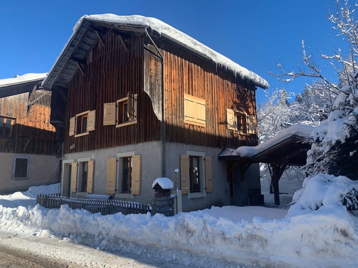 Chalet Familial Dans Un Village De Charme - Samoëns