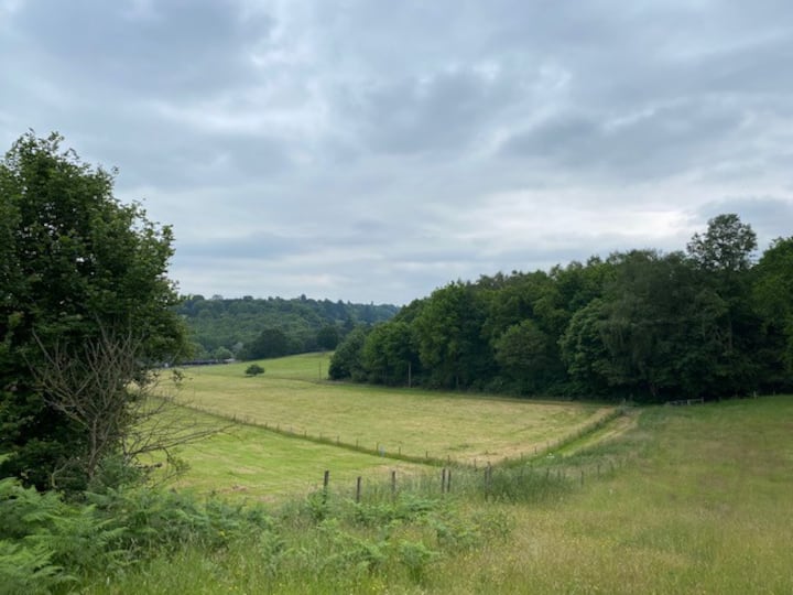 Wild Camping-private Field-families/small Groups - Guildford