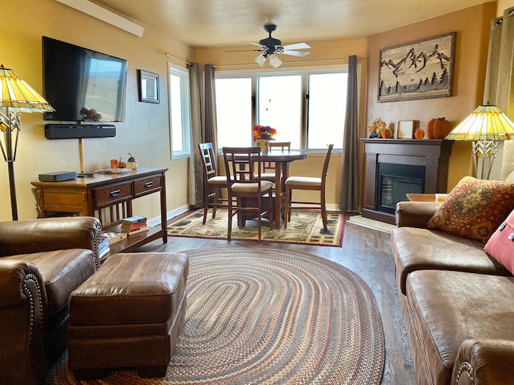Granby Slice Of Paradise, Everything Is Right Here - Granby, CO