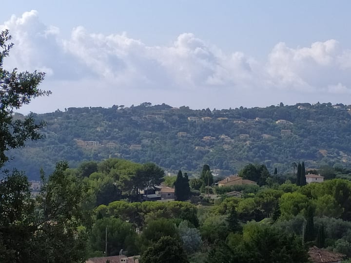 Maison Près De La Mer, Montagnes Et Jolis Villages - Vallauris