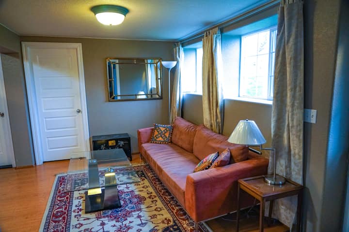 2 Bedrooms-2 Baths Condo - 5 Min To Columbia River - Astoria, OR