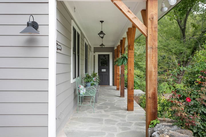 Lyric Inn At Gratidude Ranch - Fairview, TN