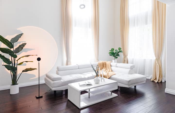 Pasadena Luxury Smart New House 4b3.5b W/theatres - Pasadena, CA