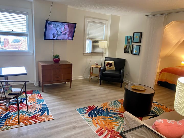 #8 Cozy Nook, Highlands, Cherokee Tri, Willow Pk - Kentucky