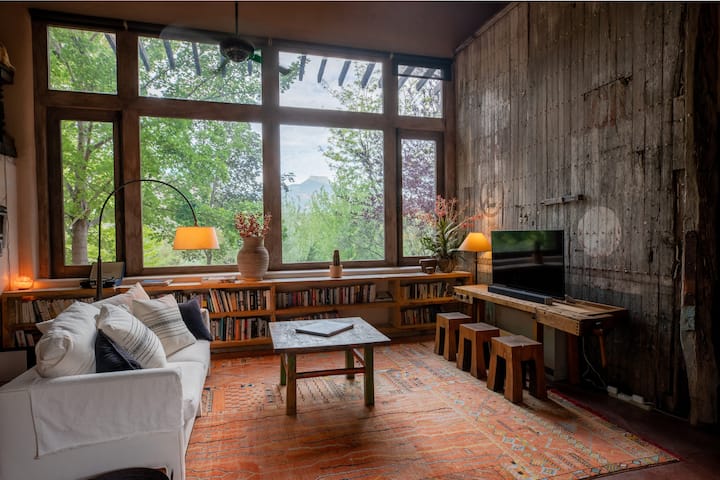 Gorgeous Designer Home | The Land - Abiquiu, NM