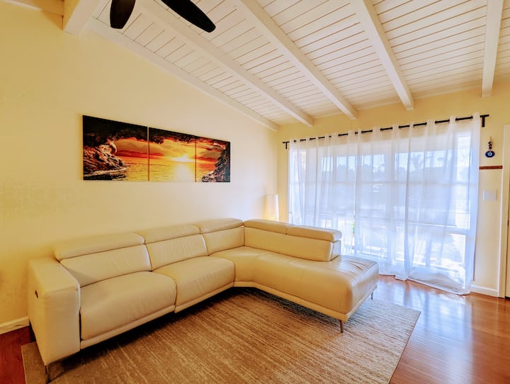 Central Location - 3br/2ba. Clean And Comfortable. - San Diego, CA