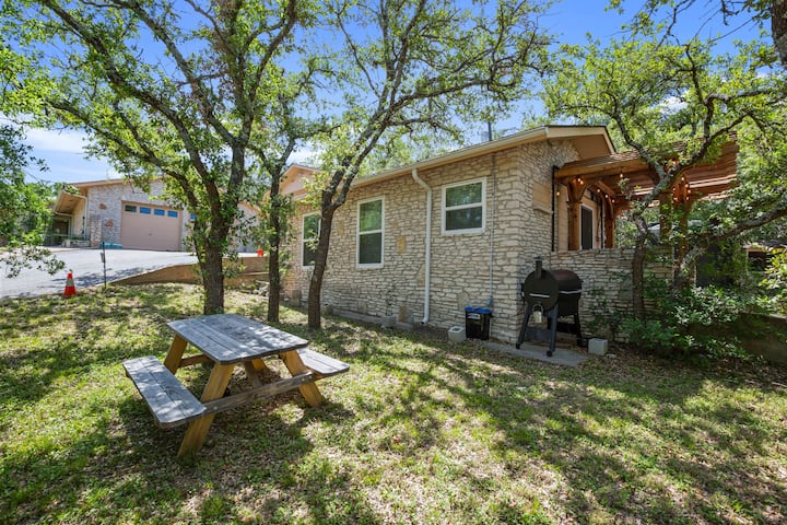 Lake Travis Studio - Volente, TX