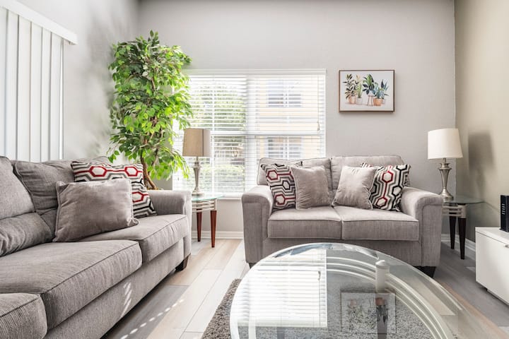 Townhouse In Kissimmee Near Disney World Resort - Kissimmee, FL