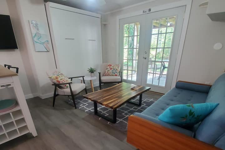 Bethany Waterfront Apt W/ Private Veranda Sleeps 4 - Delaware