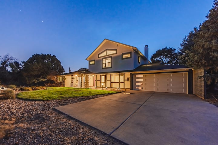 Secluded Oasis Peak Views Af Academy Heart Of City - Colorado Springs