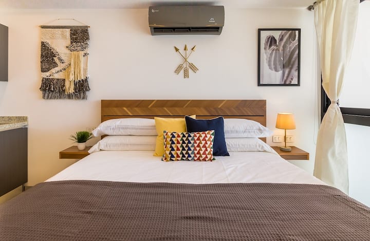 Golden Arrow Studio Kingbed Fast Wifi Cerca Playa - Playa del Carmen