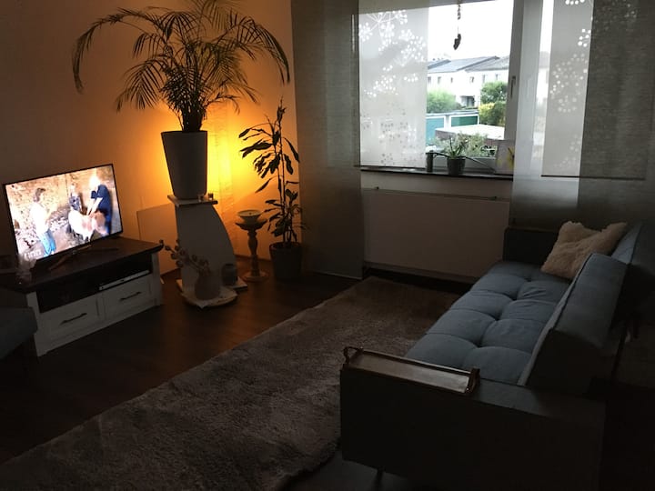 Gemütlich & Helle 3-zimmer Wohnu - Köln