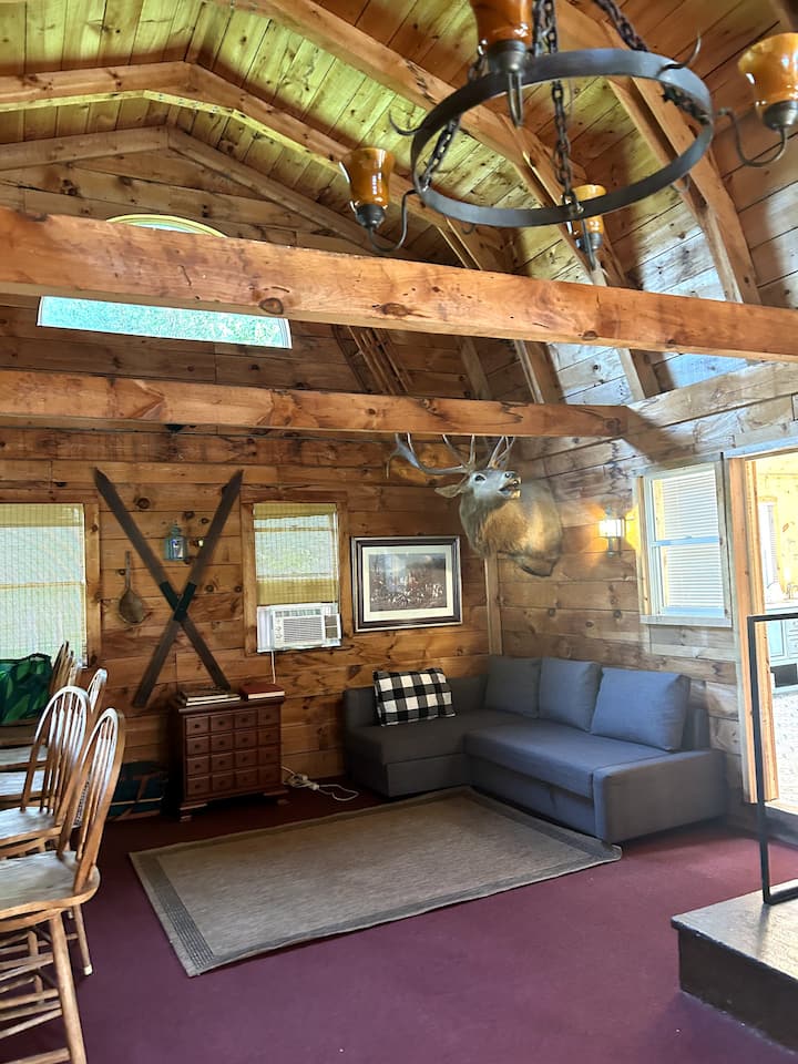 Pond House Glamping - Catskill, NY