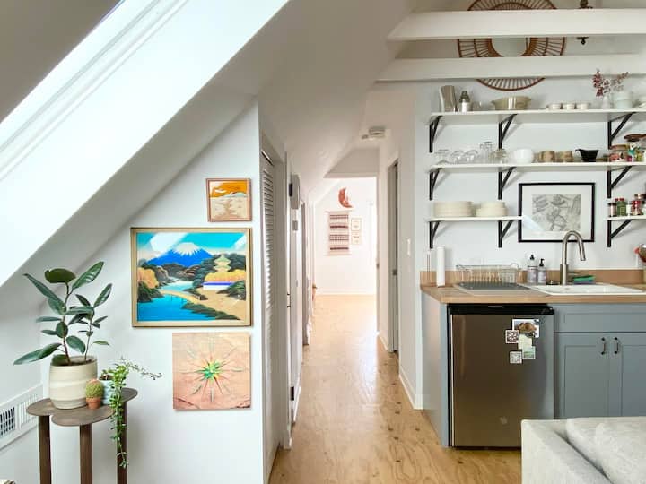 Humboldt Park Loft - South Lawndale - Chicago