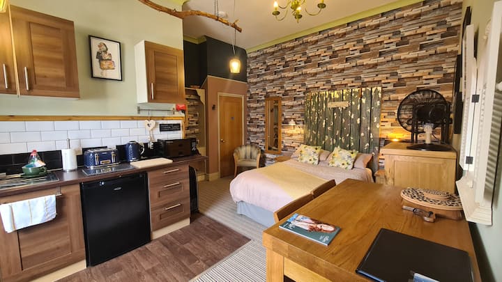 The Alder Studio, Self Catering Within The Gorge - Ironbridge