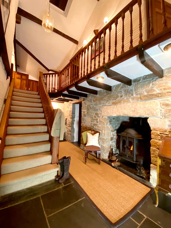 Idyllic Countryside Home For 9 With Sea Views - Fowey