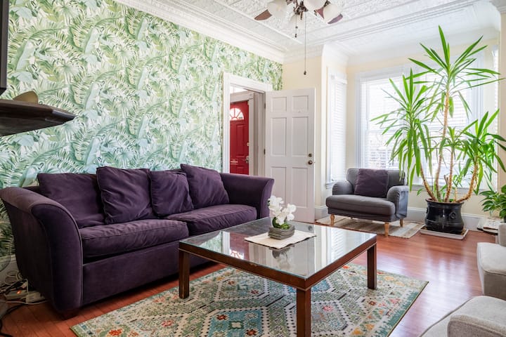 Walk To Harvard, Mit, Central, Subway, Book Now - Boston, MA