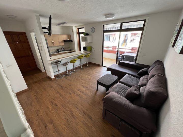 Spacious Maisonette In Altemar, 5min Beach, Wifi - Los Cristianos