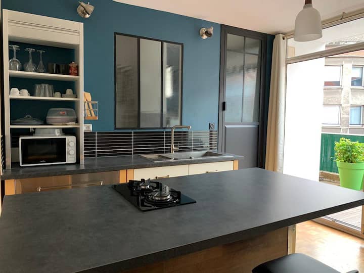 Logement Indépendant 1er éTage+ Grande Terrasse - ibis budget Dunkerque Grande Synthe