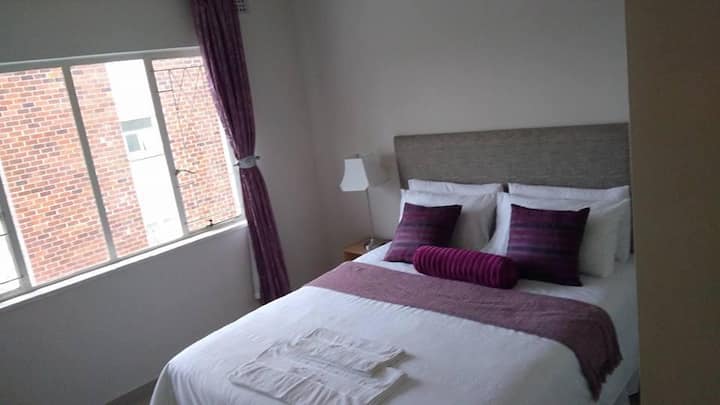 Cosy Zep On Montpelier - Durban