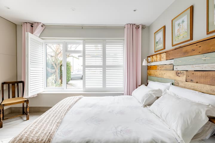 Arlington - Spacious Double Room Ensuite In Woking - 워킹
