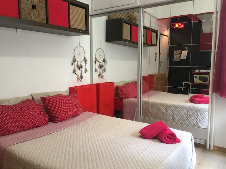 Lycabettus ΚOlonaki Sweet Home Modern Mini Studio - アテネ